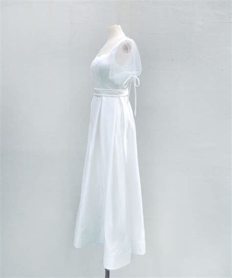 사운즈 진주넥라인 오간자 화이트웨딩드레스 스몰웨딩 촬영 파티 2부드레스 연주회