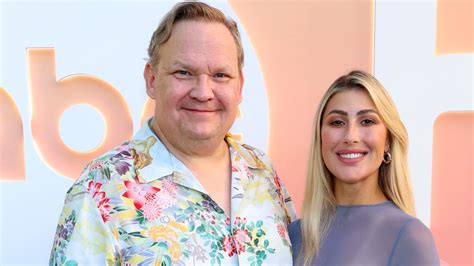 Andy Richter Dances For A 10 With Daughter On Dedication Night