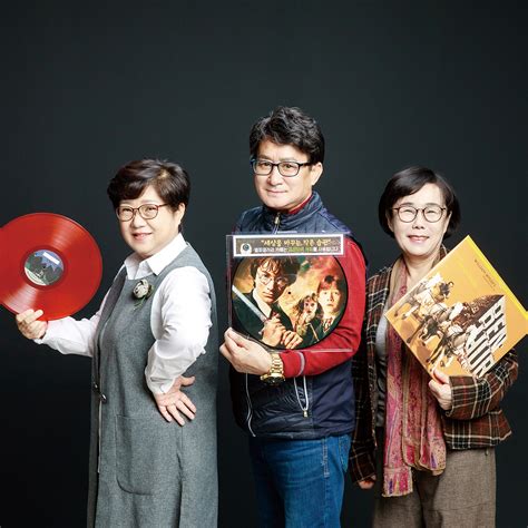 [2021년 5기 단비기업]뉴트로협동조합 Lp레코드 돌자 가치가 흘렀다 부천시사회적경제센터