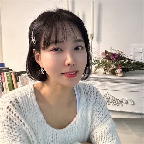 Jee Seon Song Jsemma • Threads Say More