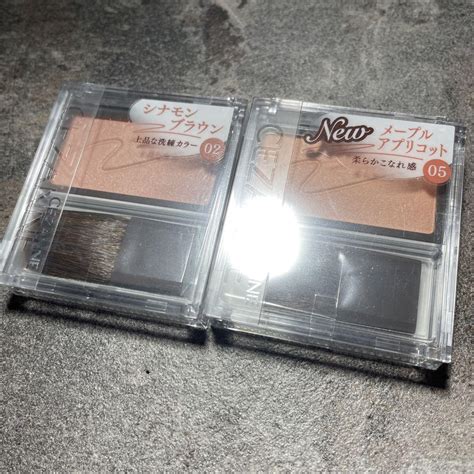 セザンヌ チークブラッシュ2種類 メルカリ