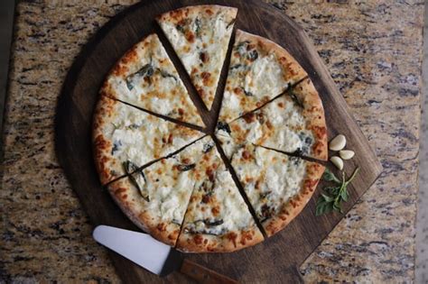 Massimos Pizza And Pasta 322 Photos And 487 Reviews Pizza 369 E