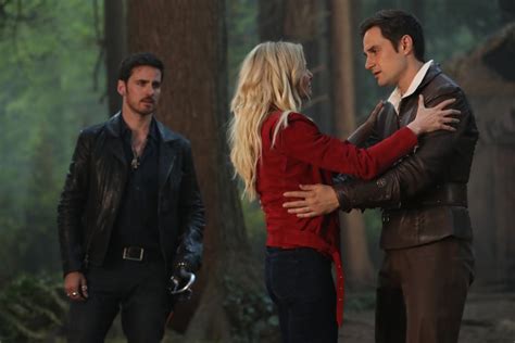 Is Emma Pregnant On Once Upon A Time Popsugar Entertainment