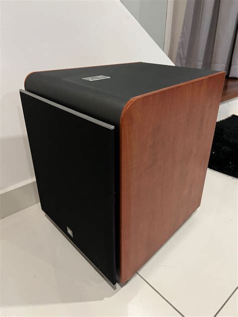 Jbl Es P Subwoofer Audio Soundbars Speakers Amplifiers On Carousell