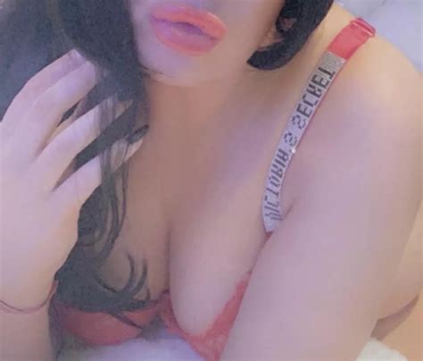 Kisses Nudes By Sydney Vogue