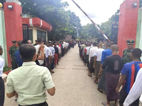 လှိုင်မြို့နယ် အုတ်ကျင်း စစ်ကြောရေးတွင် စစ်မှုထမ်းရန် ပေါ်တာဆွဲ ဖမ်းဆီးခံထားရသည့် ရွှေပြည်သာမ