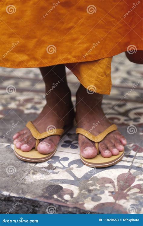 Cambodian Girls Feet