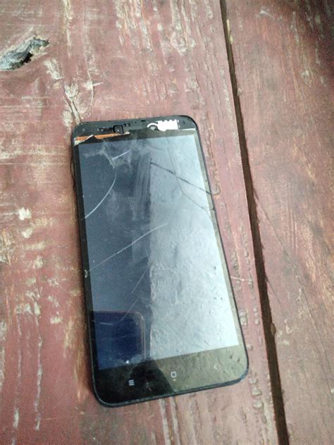 Mobile Phone Dataset Object Detection Model V2 2023 09 06 3 26pm By Datacluster Labs