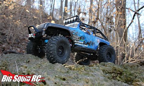 Upgrading Your RTR Axial SCX10 Stage 2 Big Squid RC RC Car And