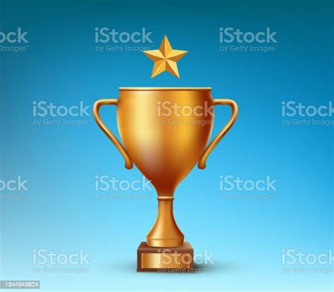 골든 우승자는 공로를 인정받아 별과 함께 1위 컵을 수상했습니다 0명에 대한 스톡 벡터 아트 및 기타 이미지 0명 1위 Championship Istock