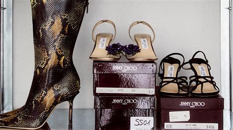 Jimmy Choo Sex and the City Fans können jetzt im Schuh Archiv einkaufen und weitere Stil