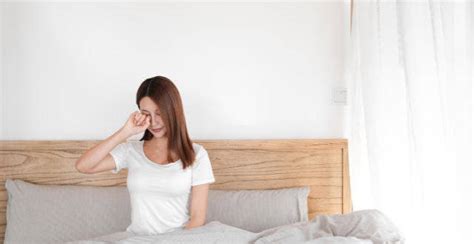 女生为什么总喜欢抱抱？有女朋友之后，才知道这4个小秘密腾讯新闻