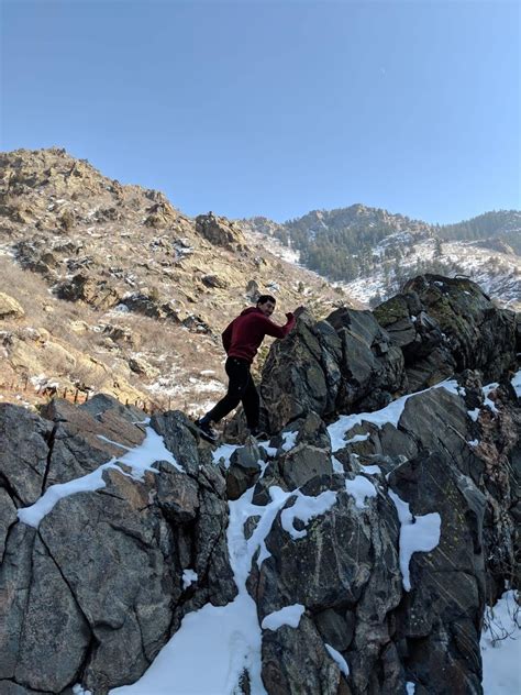 salym akhmedov medium