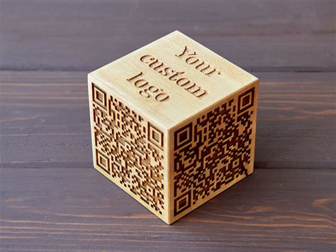 QR Code Cube Wooden QR Code Block Custom Logo Cube Scan QR Menu For Restaurant Wedding Qr