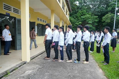 អភិបាលខេត្តព្រះសីហនុ ៖ ចំពោះបេក្ខជនណា ប្រឡងបាននិទ្ទេស A រដ្ឋបាលខេត្ត