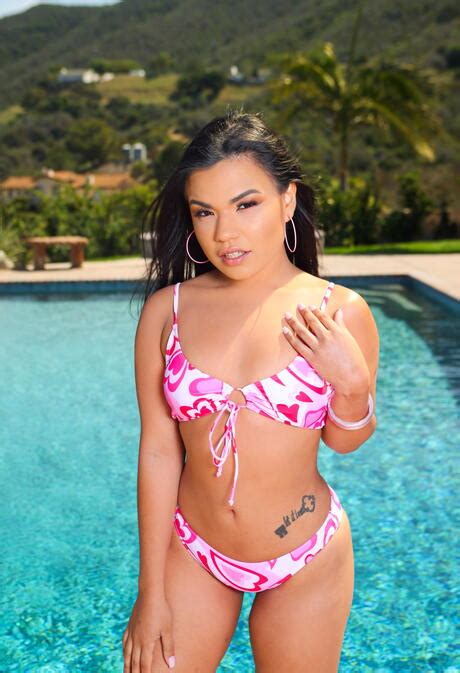 Hardx Summer Col And Zac Wild In Hard Fuck Scene