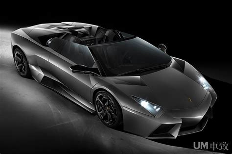 兰博基尼雷文顿Roadster