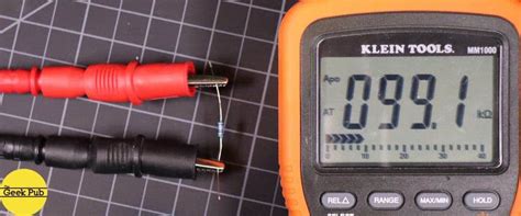 What Is Resistance Ohms Electricity Basics The Geek Pub