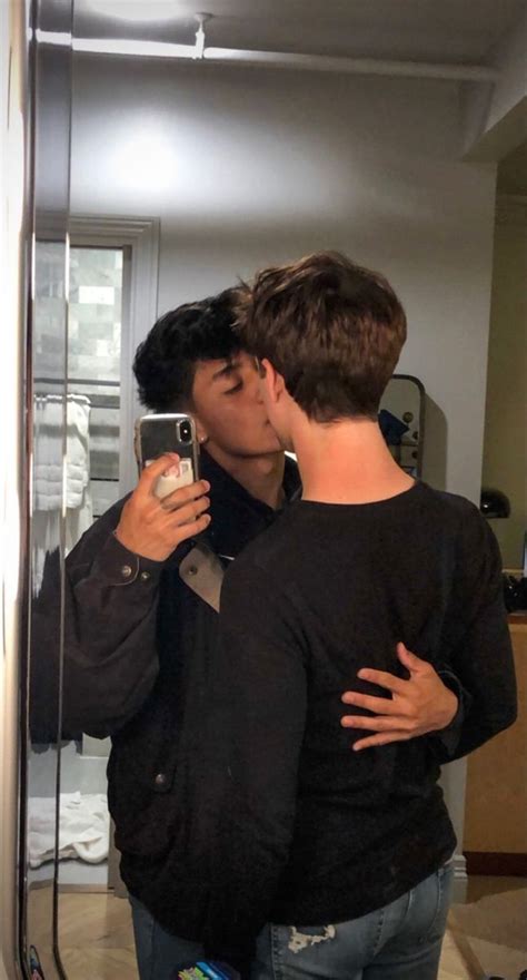 Gay Aesthetic Couple Aesthetic Gay Tumblr Gay Cuddles Cute Couple Pictures Couple Photos