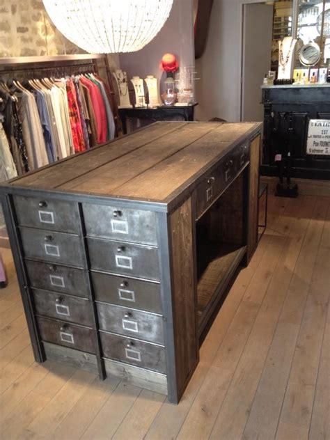 Counters Industrial Style Store Layouts
