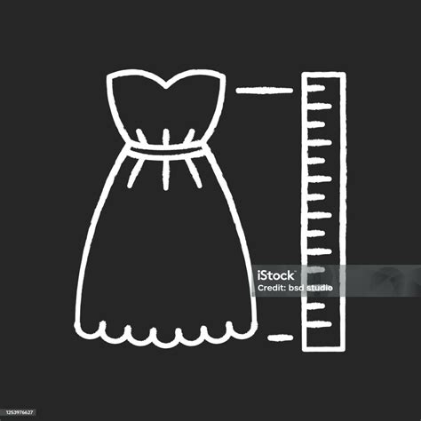 검은 색 배경에 제품 길이 분필 흰색 아이콘 측정 드레스 크기 테일러링 매개 변수 맞춤형 여성 의류에 대한 높이 사양 격리된 벡터 칠판 그림 아이콘에 대한 스톡 벡터 아트