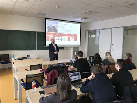 Masarykův ústav Vyšších Studií Čvut V Praze Emeritní ředitel