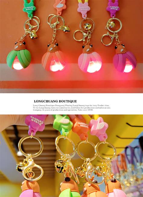 软胶闪灯萤火虫钥匙扣解压七星瓢虫挂饰夜市地推公仔女生包包挂件 阿里巴巴