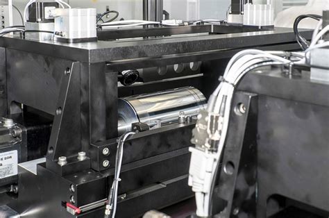 새로운 인쇄기술1 ＂인쇄 전자 모든 종류의 표면에 회로 인쇄＂