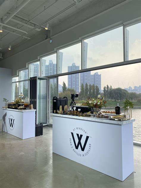 윈저 위스키 행사 케이터링 에이테이블 케이터링 갤러리 현장 스타일링 And 브랜딩 사례 모음