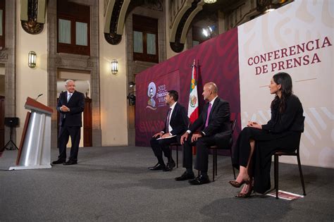 Bautizan En La Mañanera A Xóchitl Gálvez Como La Señora X