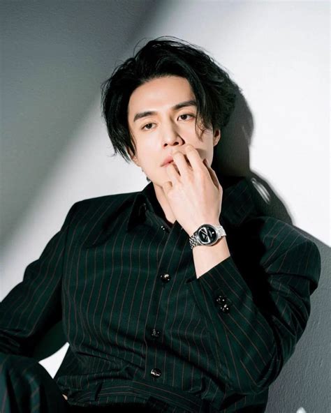 دانلود گیف های لی دونگ ووک بازیگر کره ای معروف