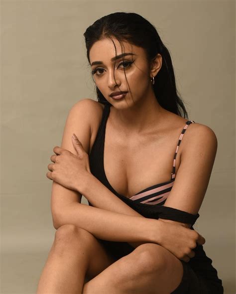 Preity Mukhundhan Preethi Mukundan Photos Videos Birthday Latest