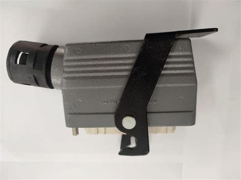 Copper Grey 64 Pin Female Plug Hwx Vcb For Industrial At ₹ 34731