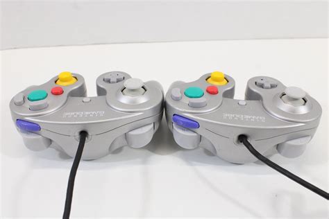 Lot Of 2 Official Nintendo Gamecube Controller Platinum Silver T3 Gc B Retro Games Japan