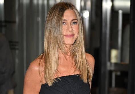 Jennifer Aniston Just Debuted The 2025 Version Of ‘the Rachel Yahoo
