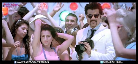 Ameesha Patel Scrolller