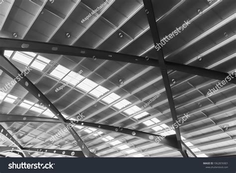 Long Span Roof 116 Images Photos Et Images Vectorielles De Stock Shutterstock