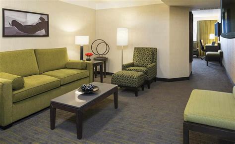King Suite Saskatoon Inn And Conference Centre