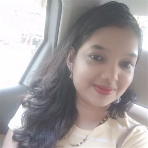 komal patel internal communications intern international dual career network idcn linkedin
