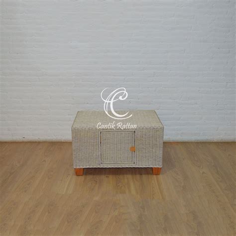 Navvaro Table Cantik Rattan