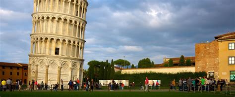 58146 Leaning Towerimpolicyfcropandw1200andh500andqmedium
