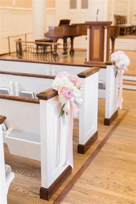 How To Make Church Pew Decorations For A Wedding