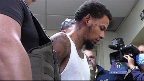 Arrestan A Tun Tún Junto A Su Novia Ahora Buscan A Coco Teleonce Tv