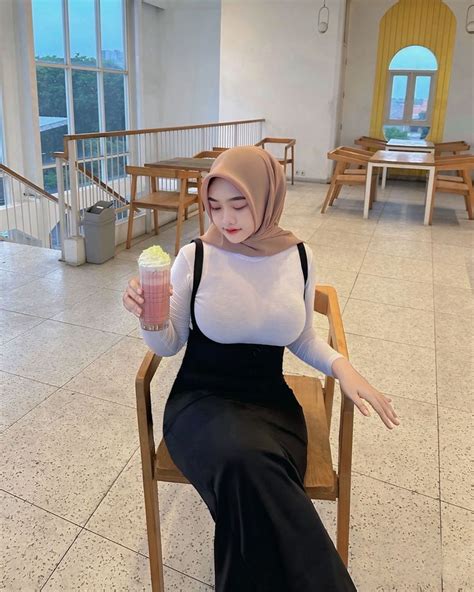 Jilbab Tobrut Jamu Gendong Baju Renang Wanita Bola Basket Wanita