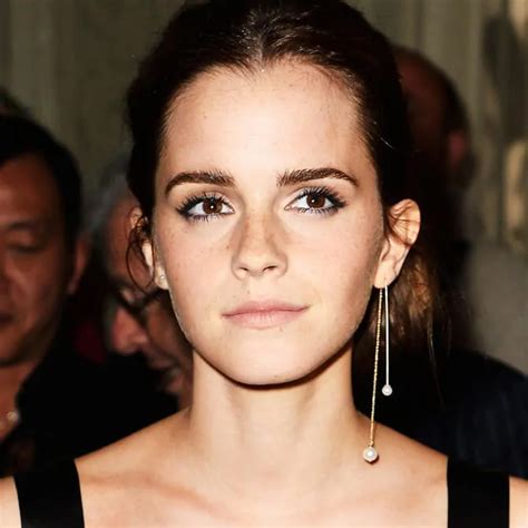 How To Rock The Mismatched Earring Trend Jewelry Guide