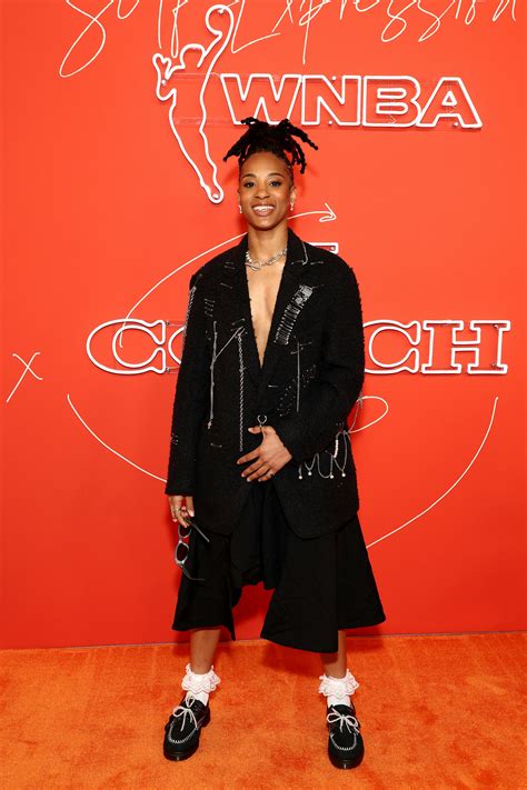 The Best Wnba Draft Outfits That Stunned On The Orange Carpet