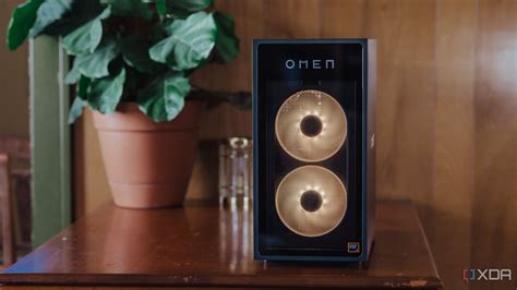 Hps Omen 35l Is A Powerful Stealthy Gaming Pc Thats Now 400 Off