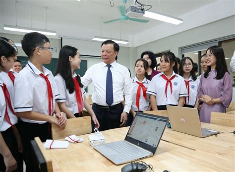 H N I H N Tri U H C Sinh R Ng R D Ng Y H I Khai Tr Ng