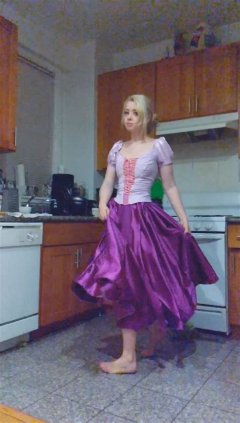 Self Twirl Rest Rapunzel Unfinished Rcosplay