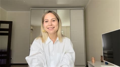 Как получать удовольствие?//Международный день женского о***ма - YouTube